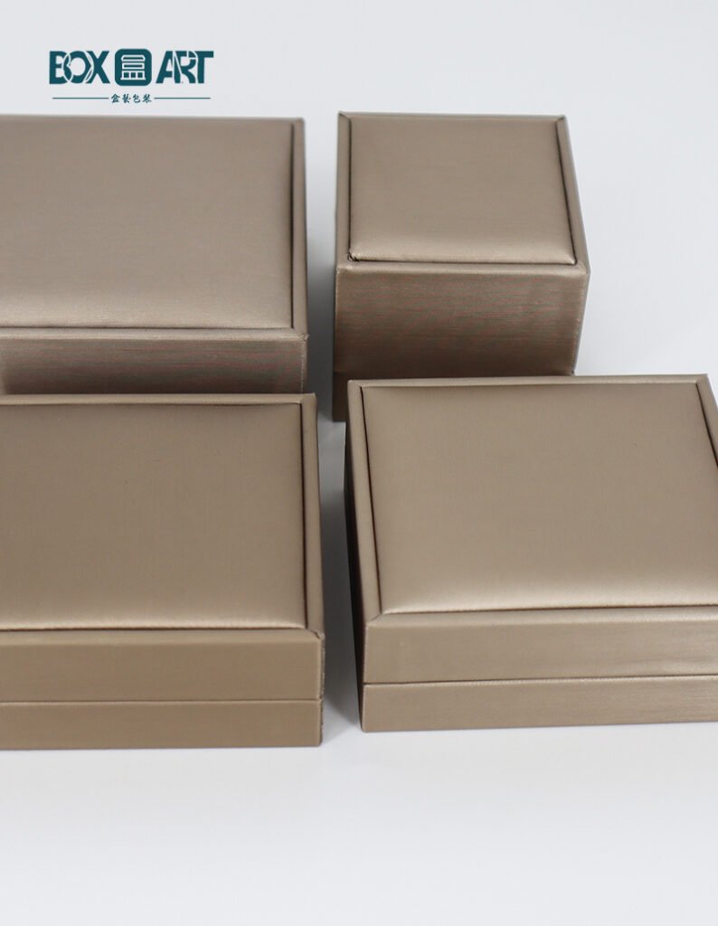 Jewellery set boxes, jewelry set satin box, pendant box, ring box ...